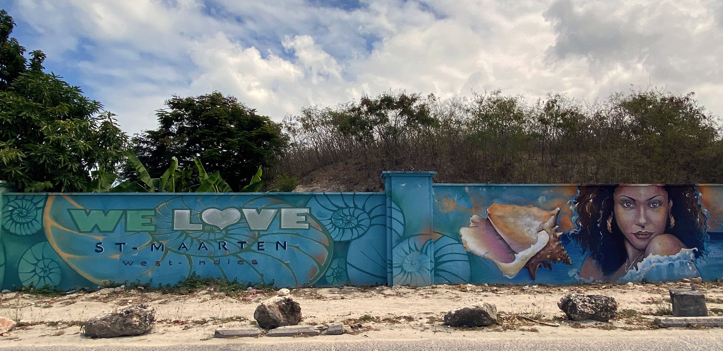 Ultimate Visitors Guide To Sint Maarten & Saint Martin (SXM) — Bordersology